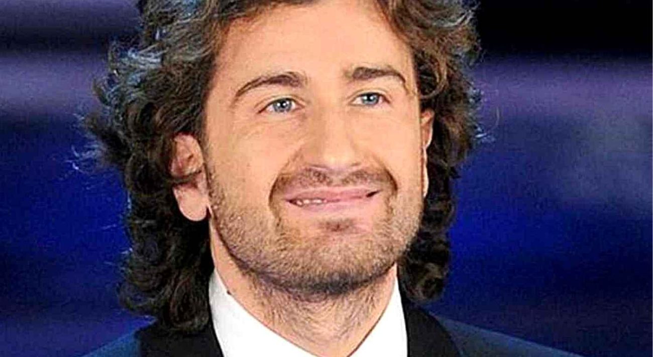 Alessandro Siani, sapete chi è la madre dell’attore? È un’attrice molto ...