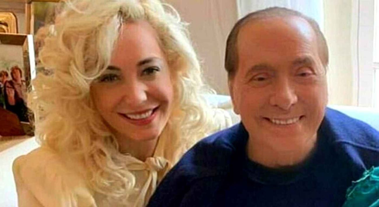 Silvio Berlusconi in ‘viaggio di nozze’ con Marta Fascina, le foto al ... Silvio Berlusconi in ‘viaggio di nozze’ con Marta Fascina, le foto al ...